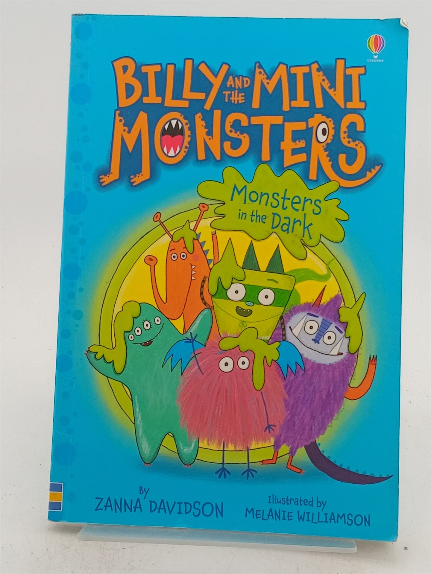 Monsters in the Dark (Billy and the Mini Monsters) by Zanna Davidson ...