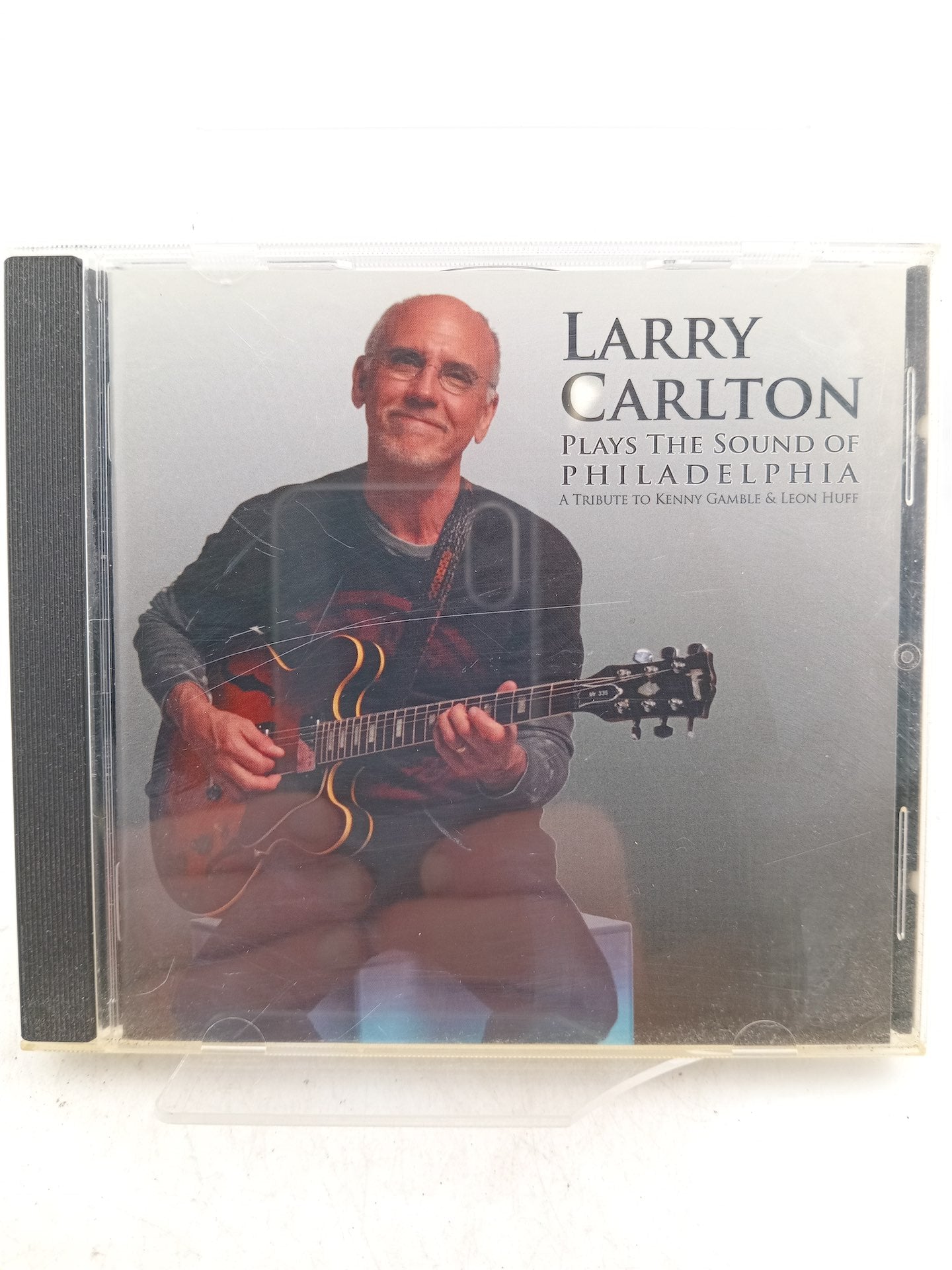 Larry Carlton: Plays the Sound of Philadelphia [CD] by Larry Carlton ...